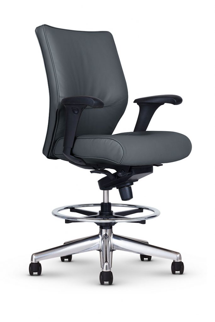 Tom Executive Chair | Keilhauer | Alan Desk Executive