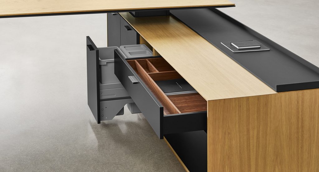 Halo Executive Office Collection | Halcon | Alan Desk