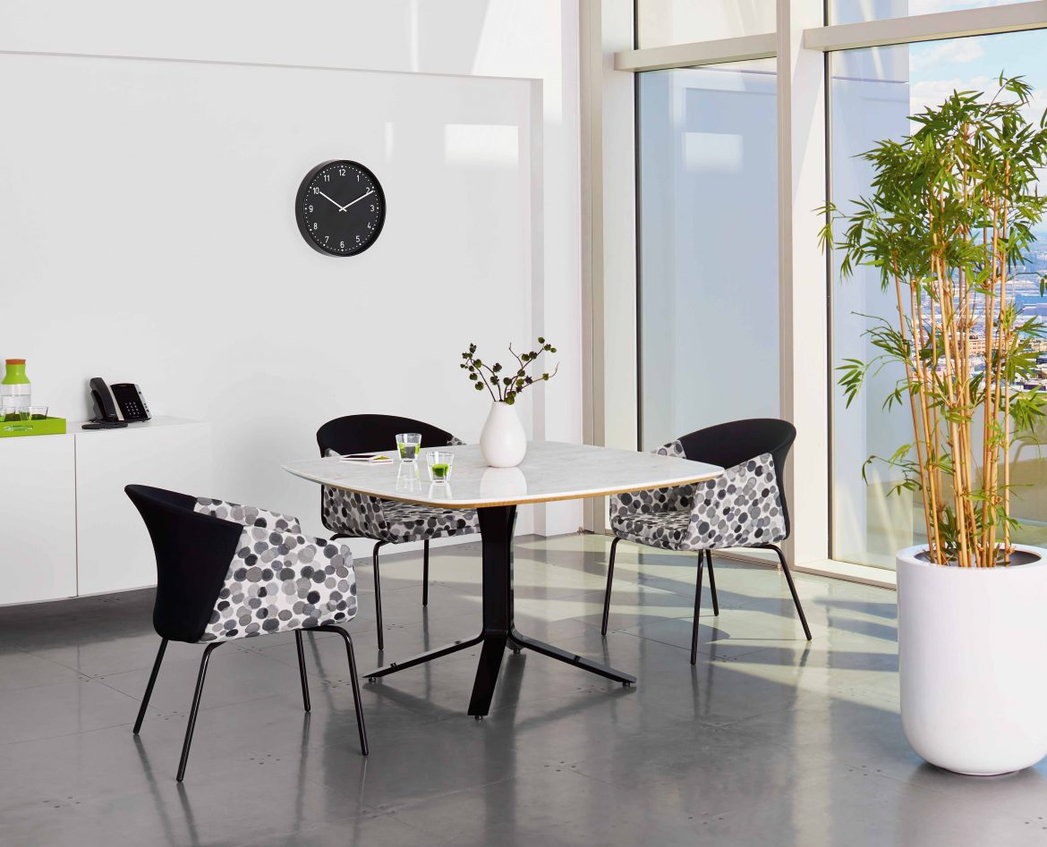 Vero Meeting Table | Alan Desk