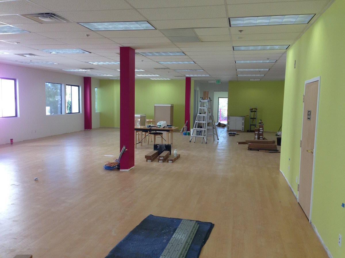 Menchie's Headquarters | Alan Desk Business Interiors Inc.