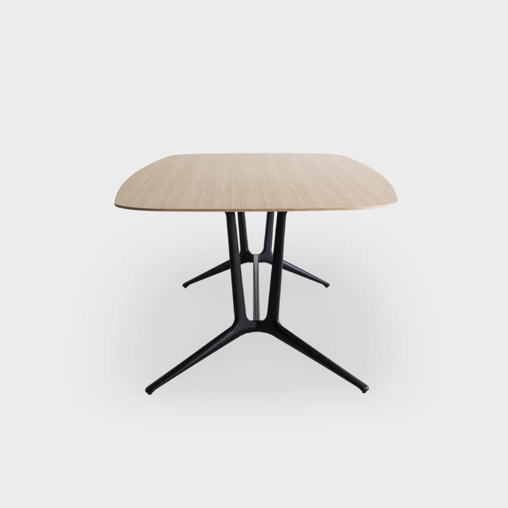 TRAIL Table | La Palma | Alan Desk