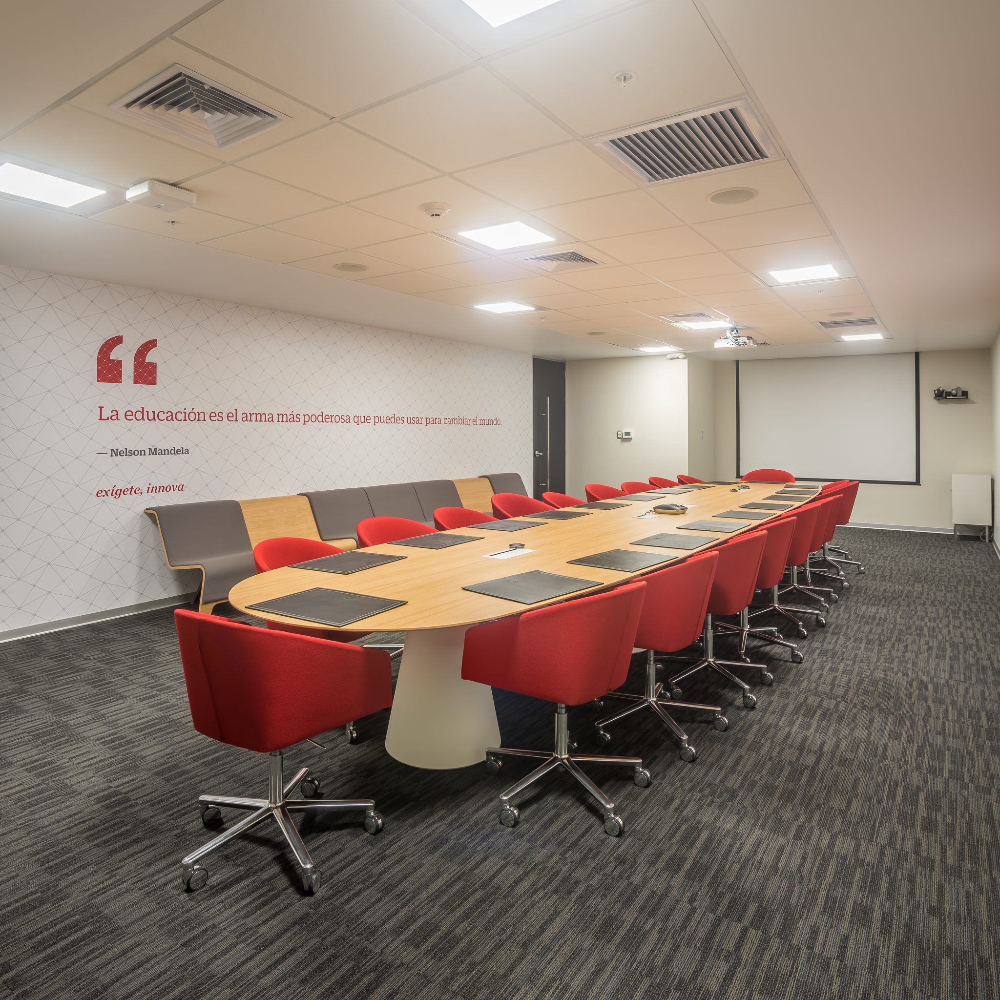 Reverse Conference Table | Andreu World | Alan Desk